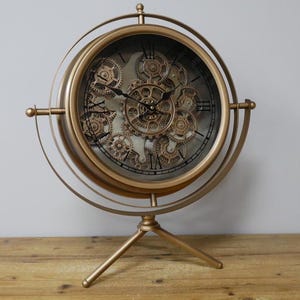 Large Golden Tabletop Cog Clock | Golden Cog Clock With Moving ...