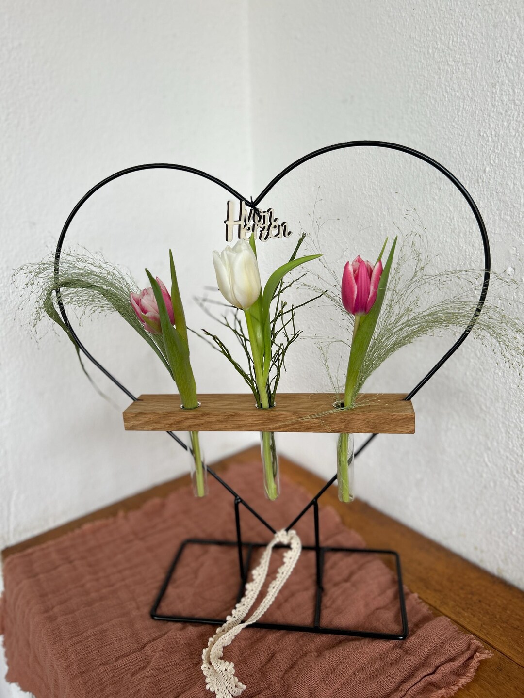 Heart Test Tube Vase // Heart Wreath With Flower Holder - Etsy