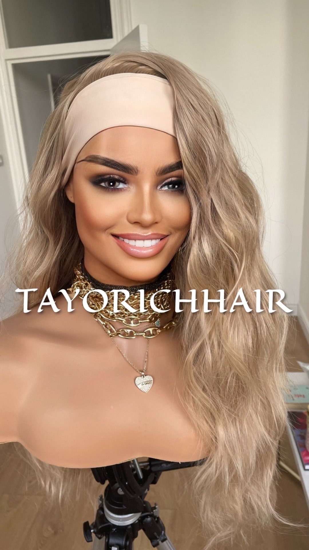Ponytail Gym Wig With Band / Exercise Wig/ Workout Ash Blonde Wig With ...