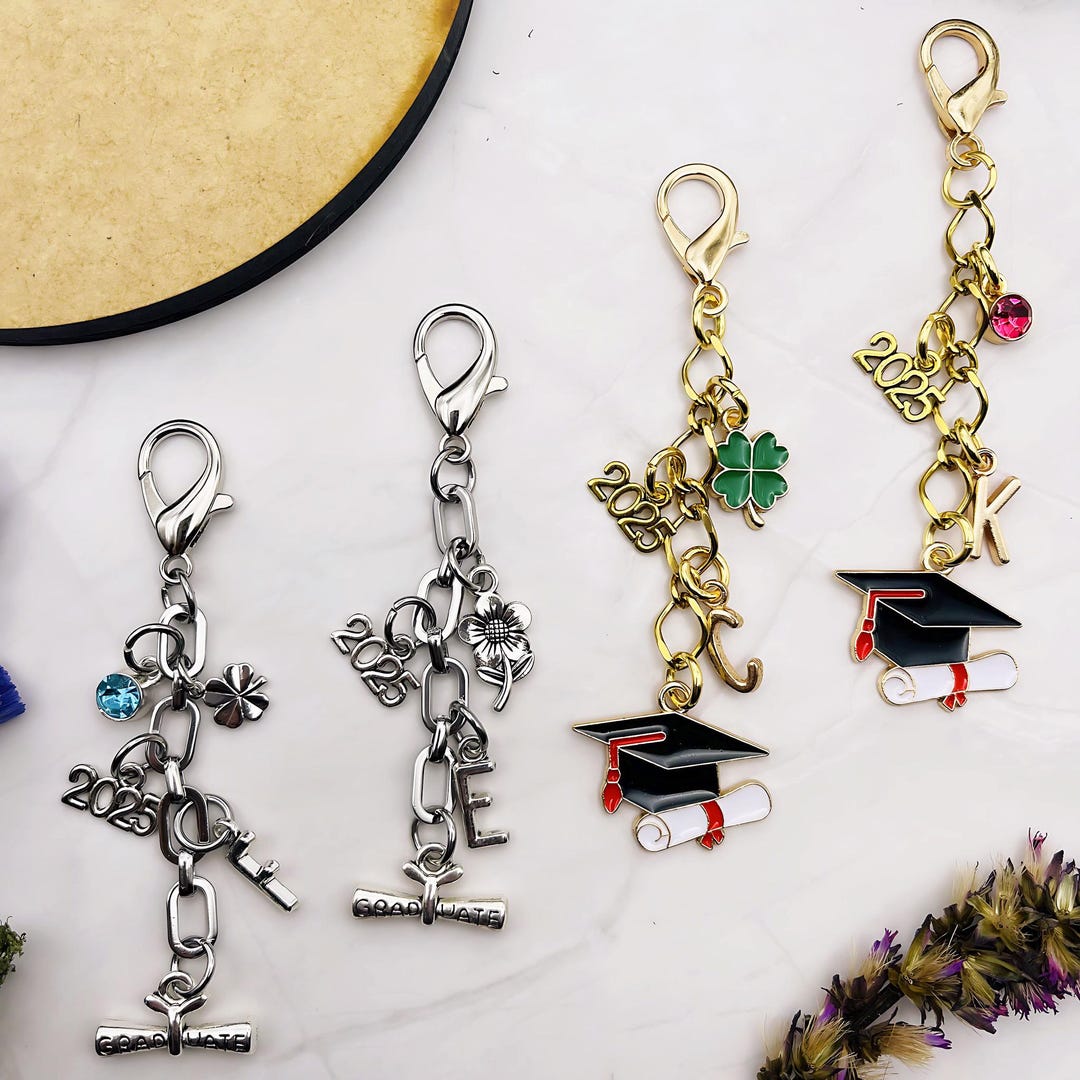 Custom Graduation Purse Charm, Graduate Keychain, Graduation Gift for ...