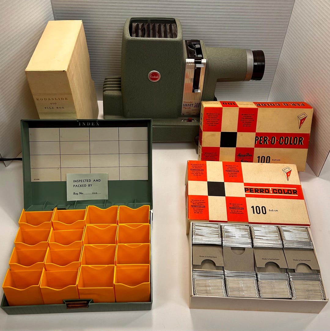 Vintage Kodak Signet 300 Slide Projector With Slides and Slide File ...