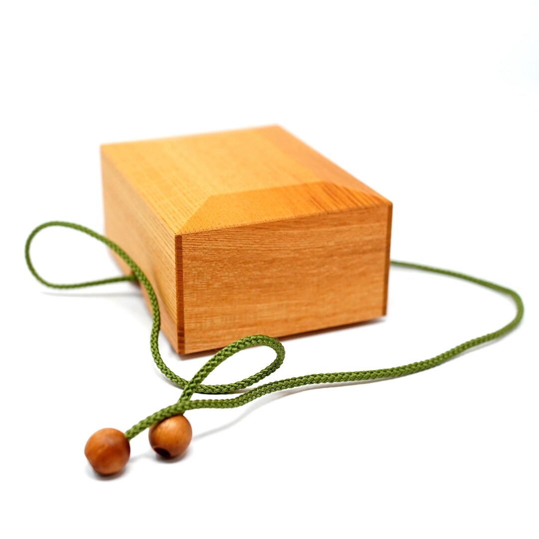 Tamate Puzzle Box by Karakuri Creation Group Amazing Handmade Puzzle ...