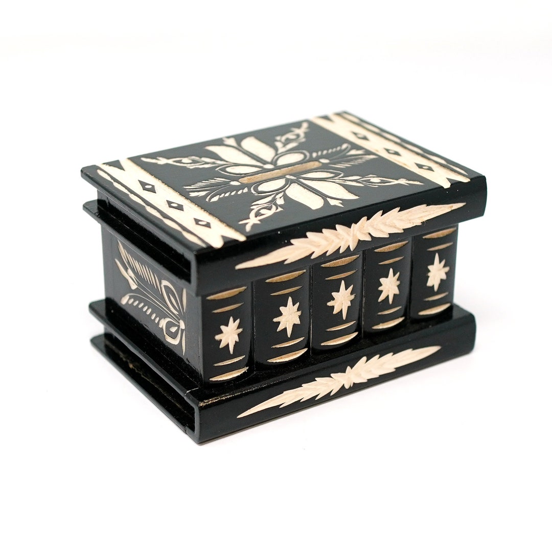 Transylvanyart Secret Money Box - Medium - Secret Coin Lock Box ...