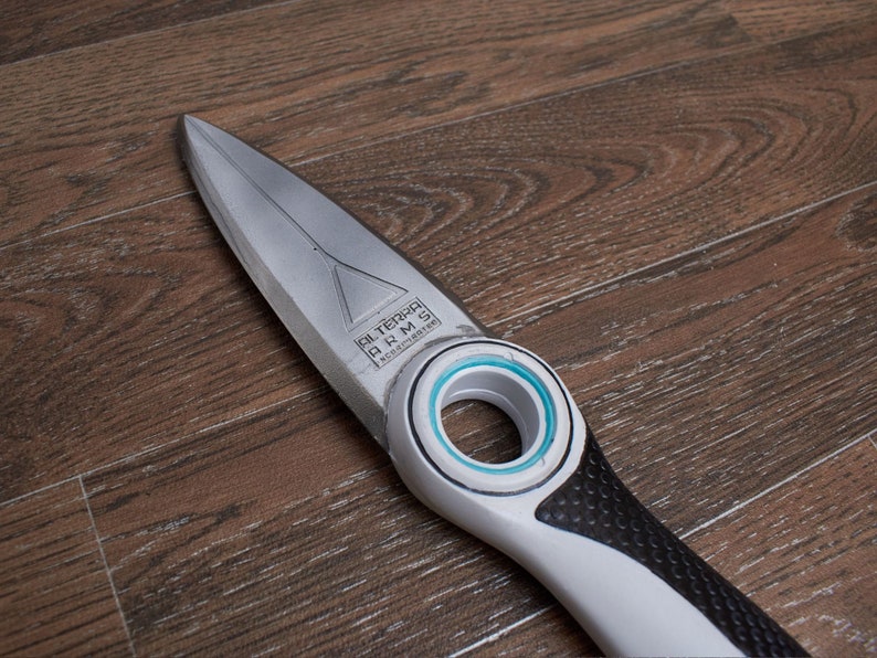 Survival Knife - Subnautica Inspired Replica - Etsy