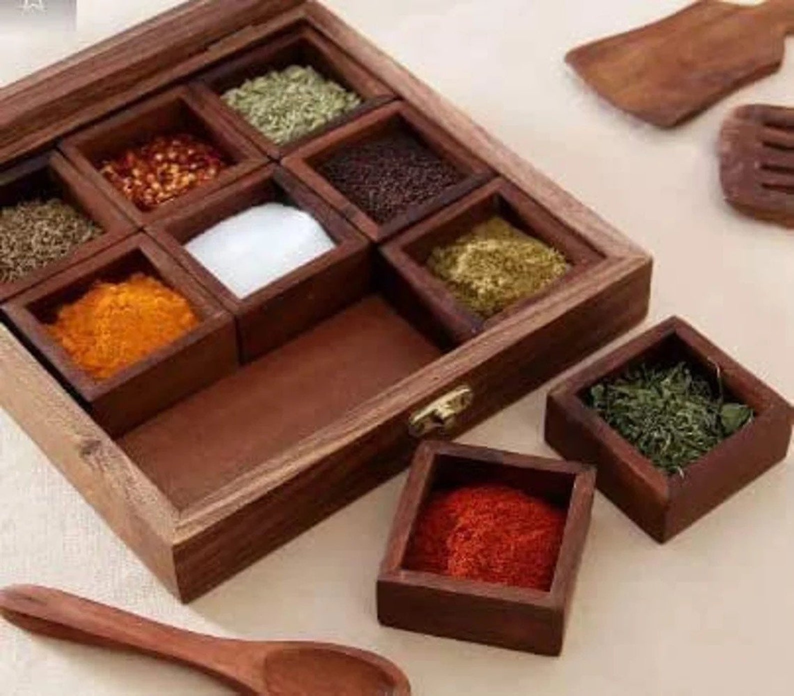 SPUARE WOODEN Spice Box Round Spice Box Round Containers Spice Box With ...
