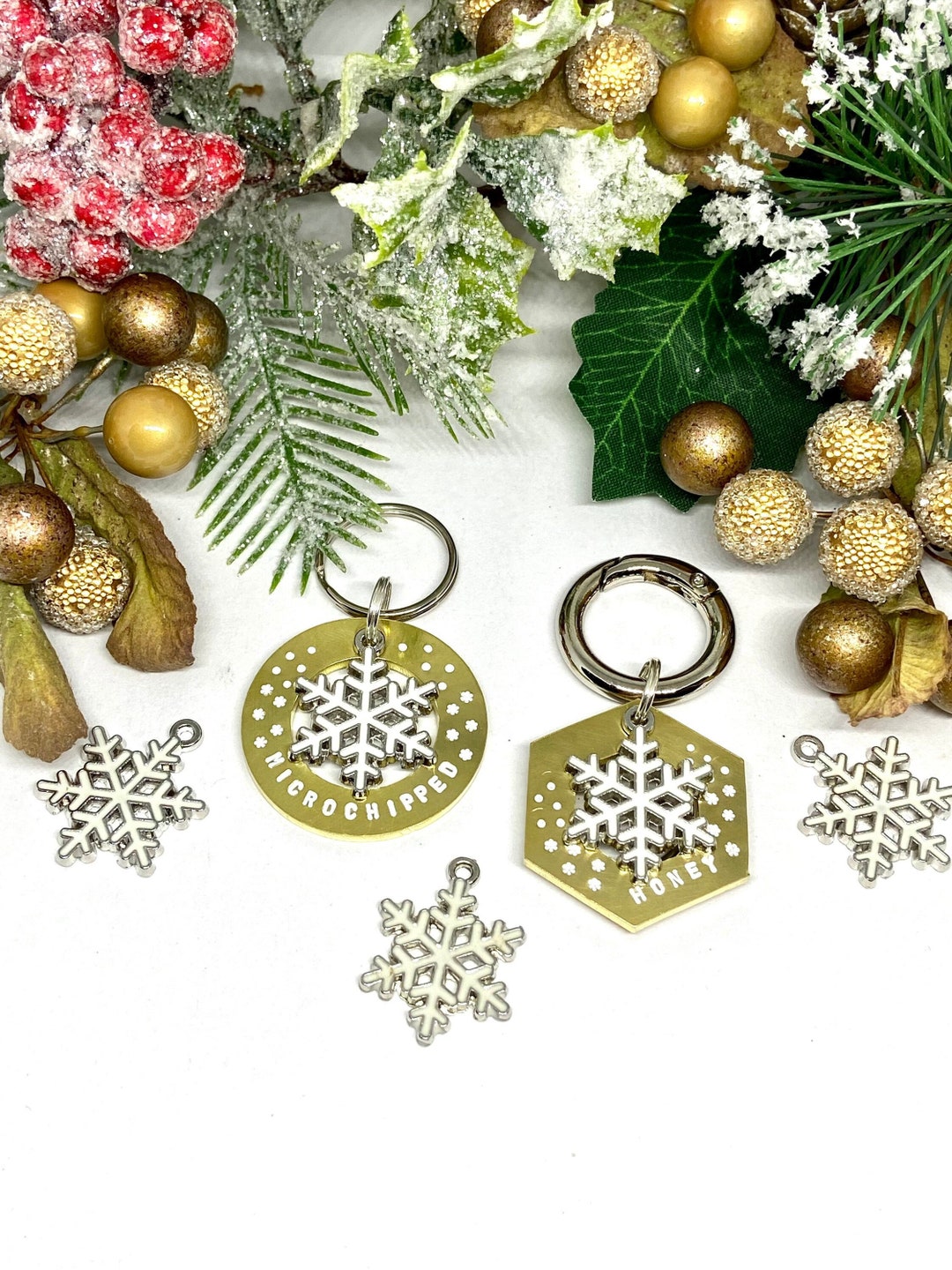 Customised in a Flurry Winter Snowflake Washer Pet ID Tag/dog ID Tag ...