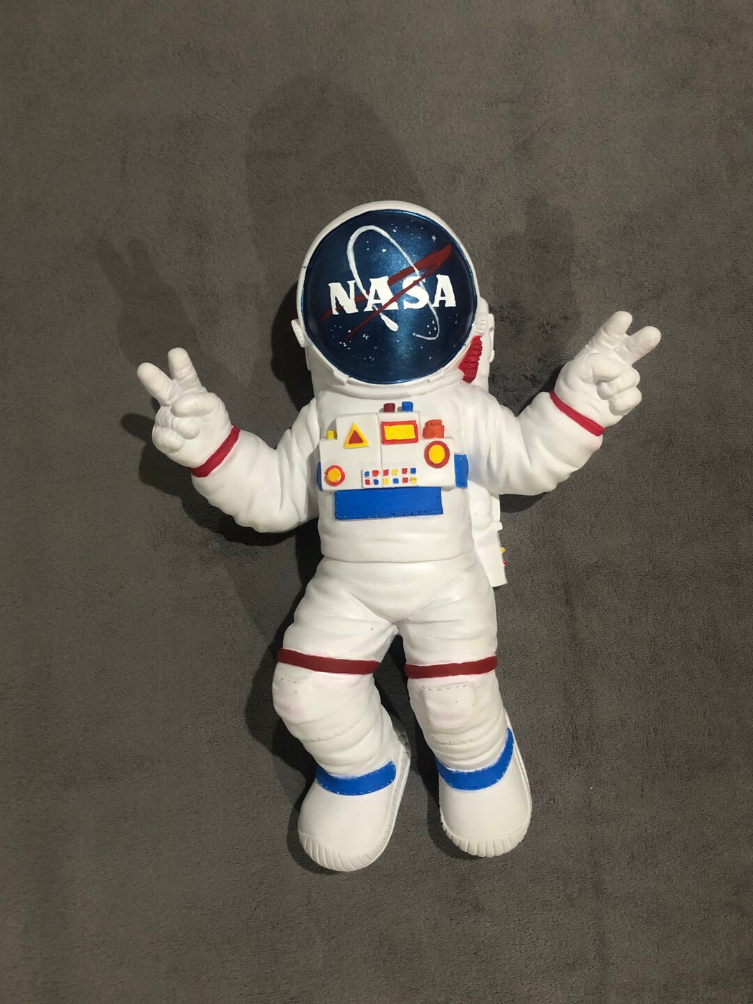 Astronaut Statue, Astronaut Sculpture, Astronaut Wall Decor, Wall ...