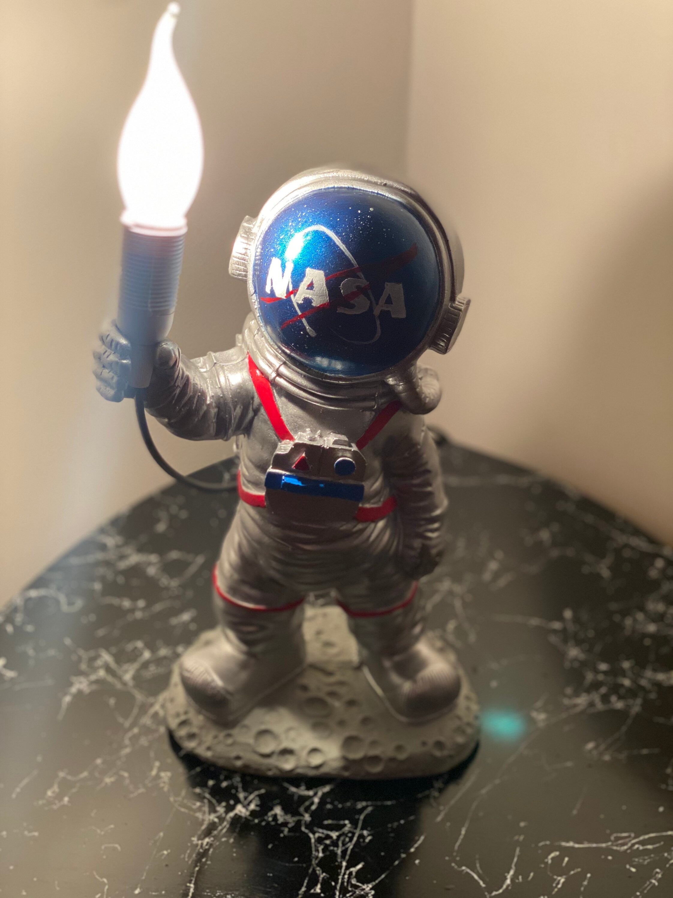 Astronaut Sculpture, Astronaut Night Light, Astronaut Statue, Astronaut ...