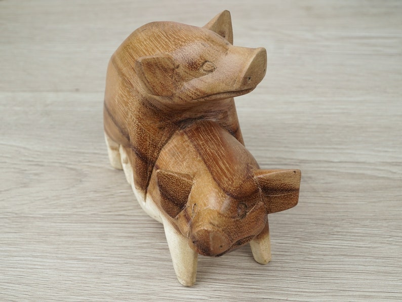 Wooden Couple Pigs, Wood Carving, Handamde, Handcraft, Ornament ...
