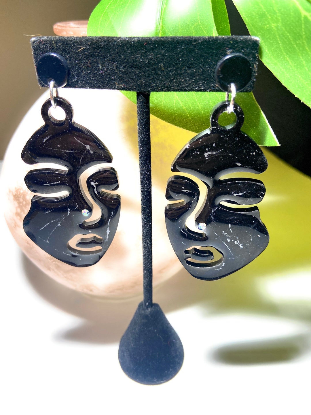 Abstract Face Earrings: Black Resin Picasso Style, Nickel-free - Etsy