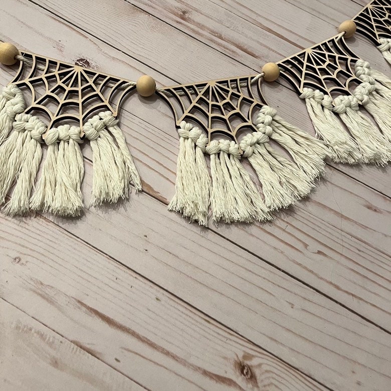 Macramé Spiderweb Garland / Macramé Halloween Decor / Macramé Wall ...