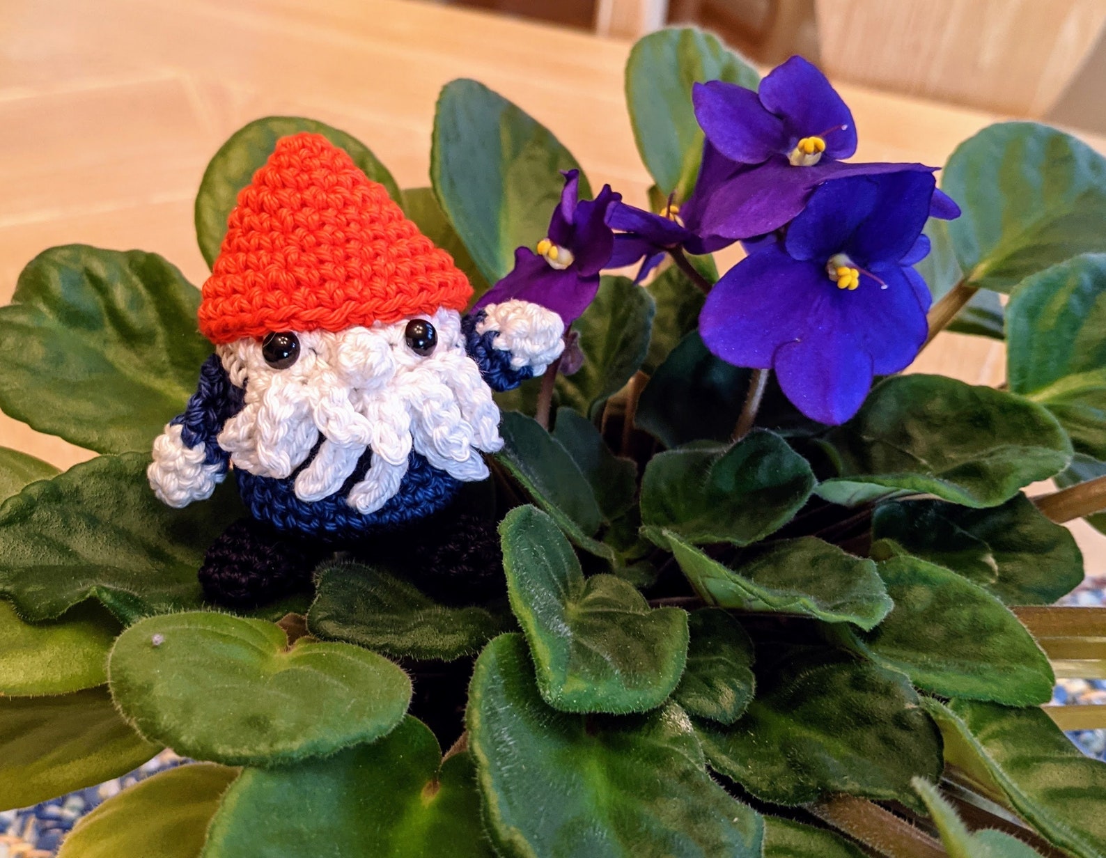Mini Crochet Gnome With Movable Arms, for Holidays or Garden, Amigurumi ...
