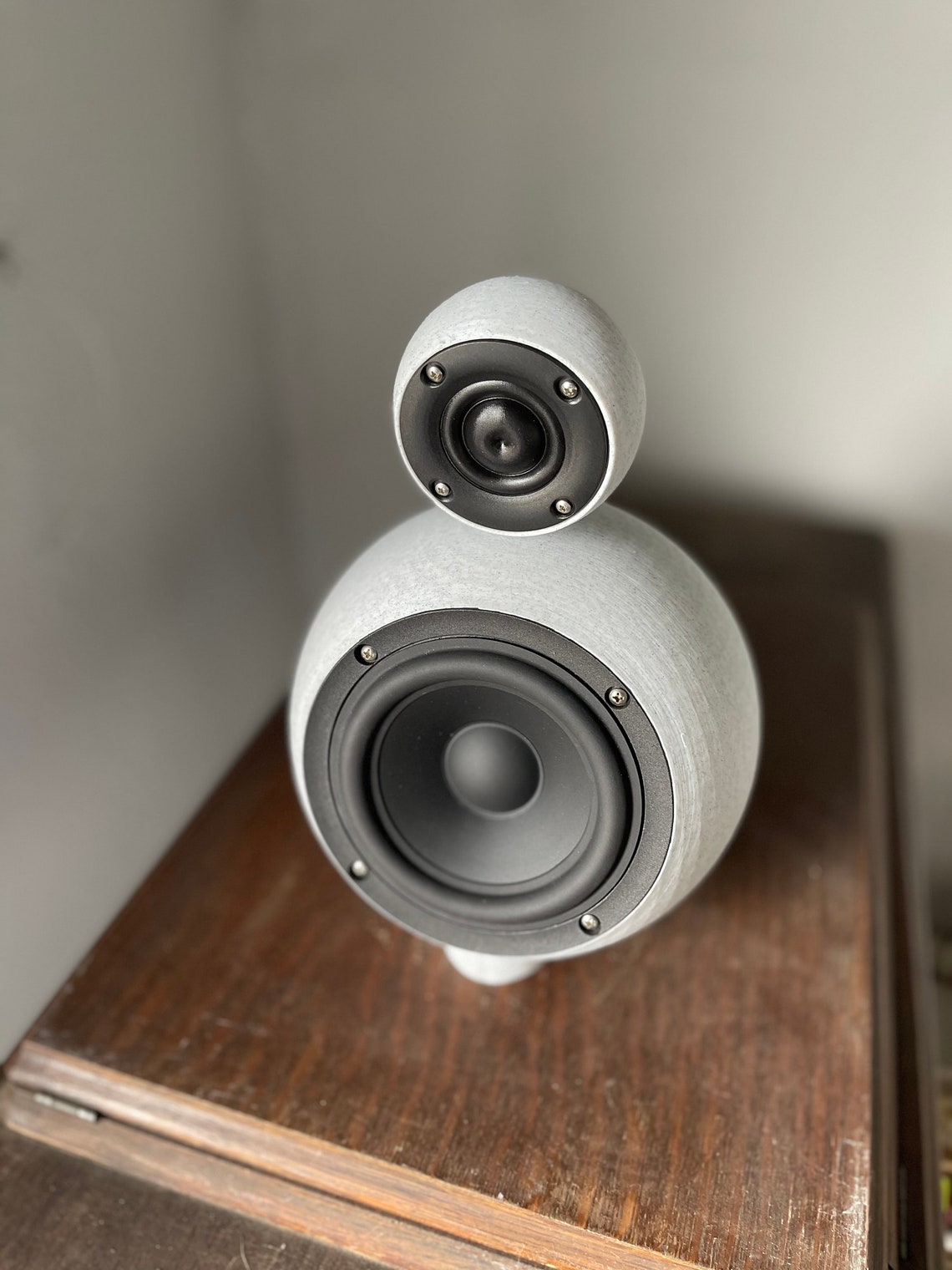 Sphere, Orb Speaker, Excellent Components and High Quality Crossover ...