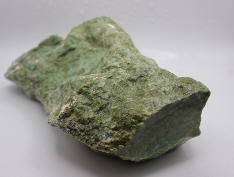 Wyoming Snowflake Jade, Rough - Etsy