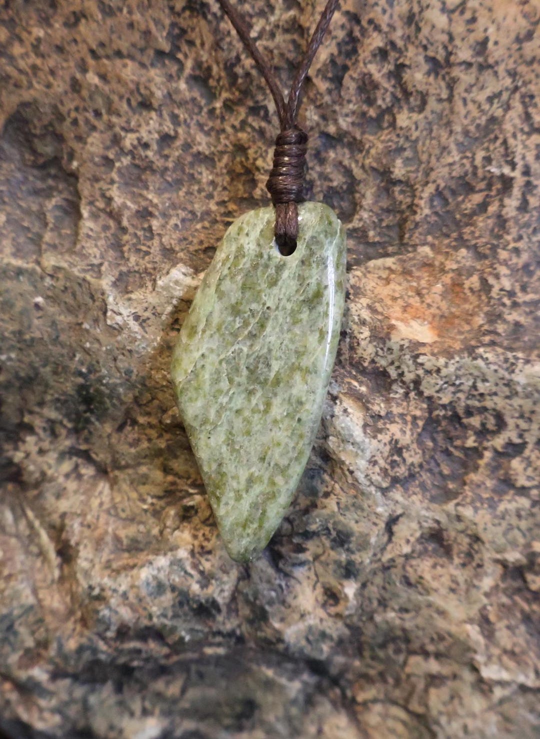Wyoming Snowflake Jade Tumbled Pendant - Etsy