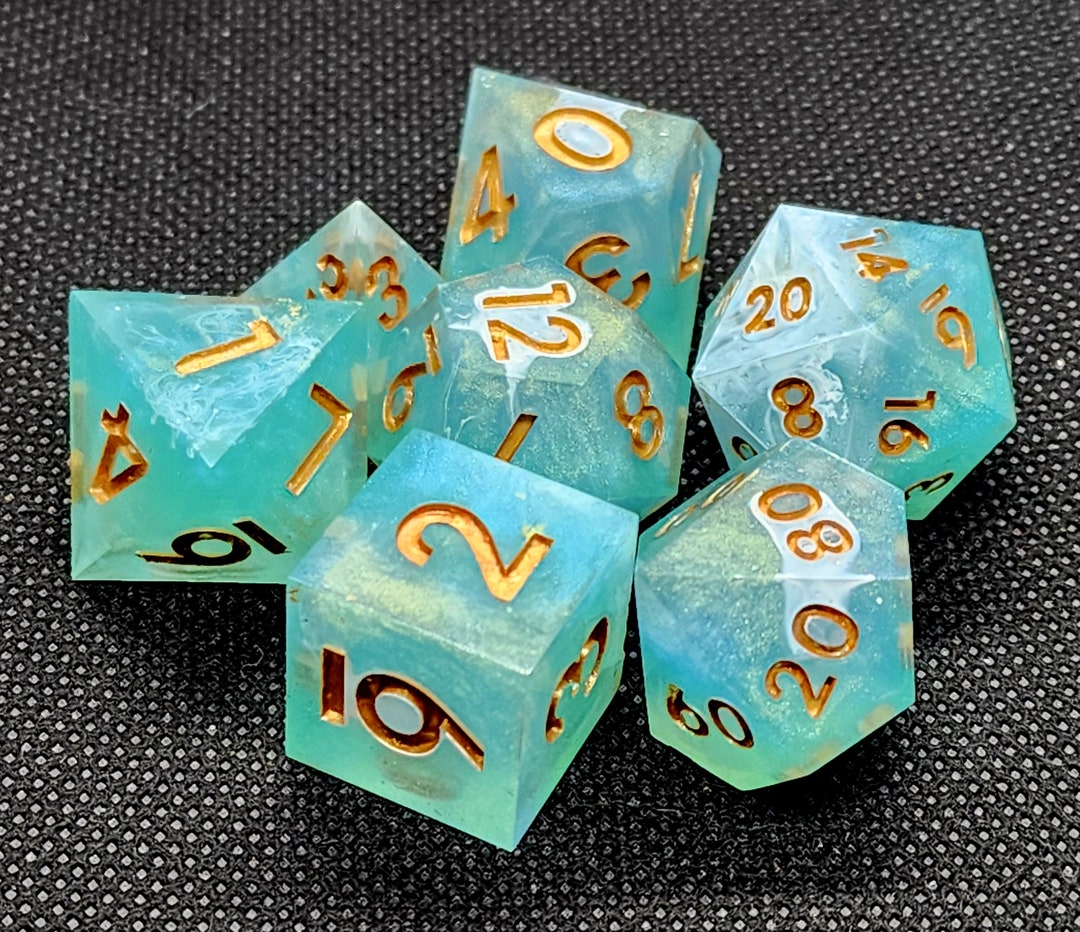 Runebound - 7 Piece Dice Set - Etsy