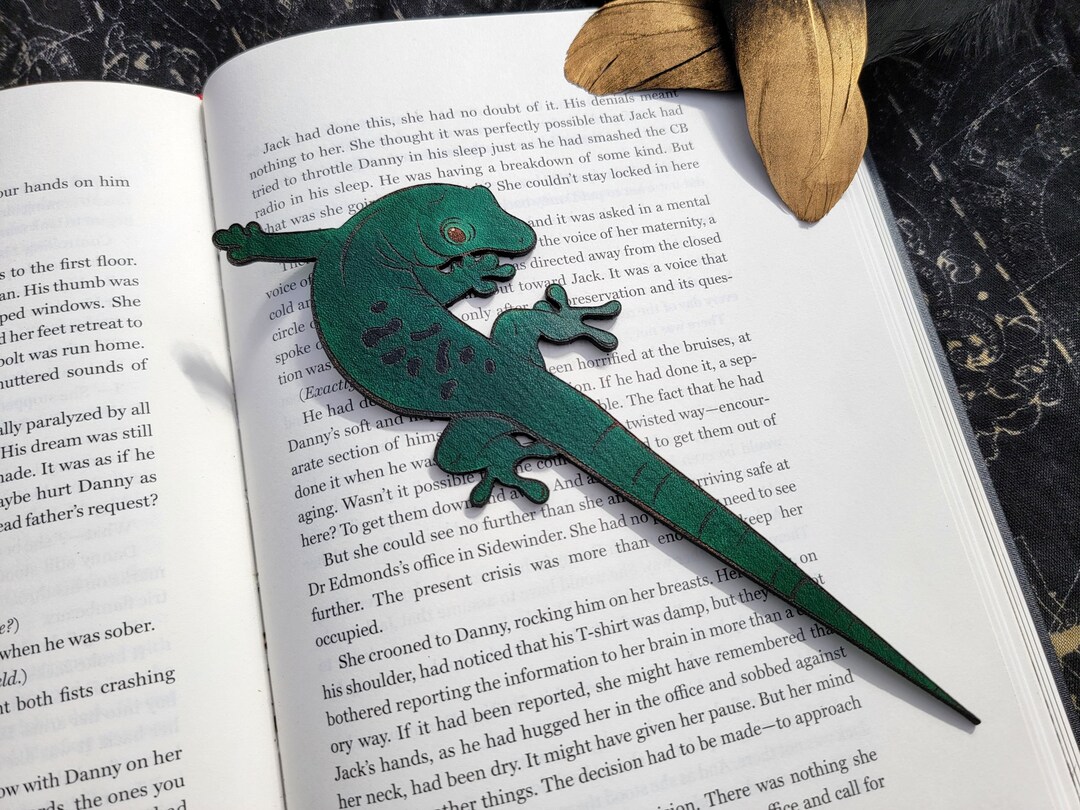 Lizard Bookmark | Leather Reptile Bookmark | Unique Gift for Book ...