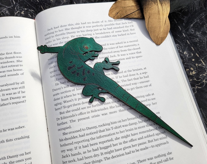 Lizard Bookmark | Leather Reptile Bookmark | Unique Gift for Book ...