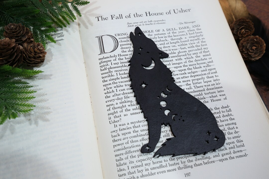 Wolf Leather Bookmark Howling Wolf Bookmark Nature - Etsy