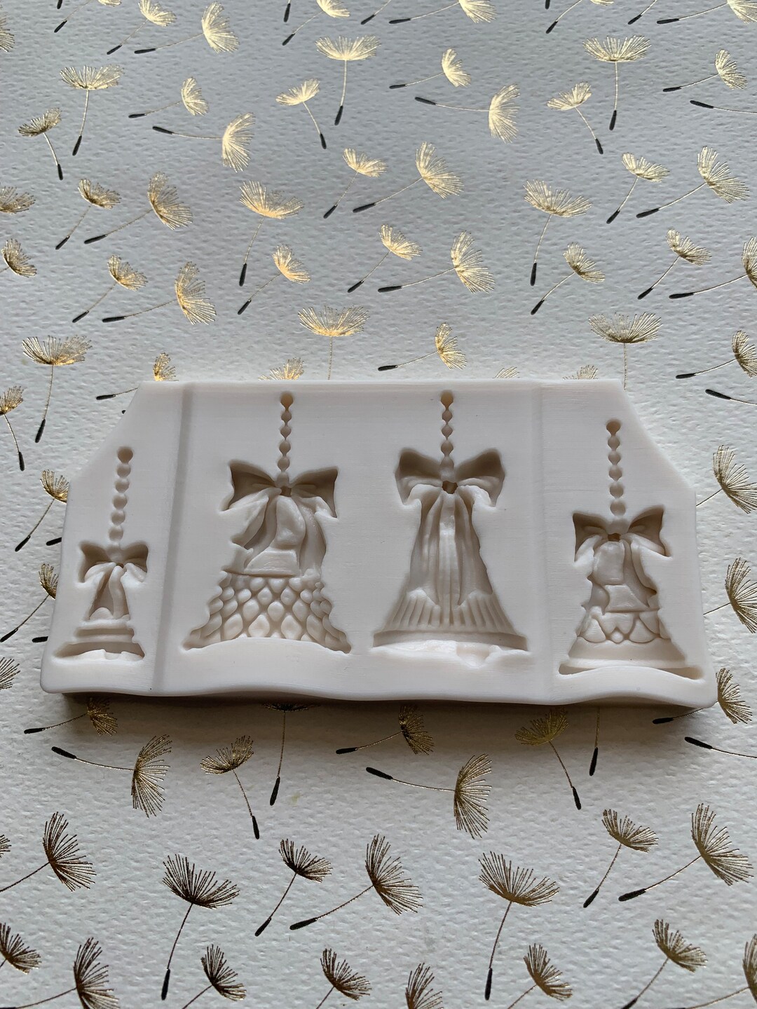 Christmas Jingle Bells Silicone Mold 3D Largest Bell 1.25”tall .8”wide ...