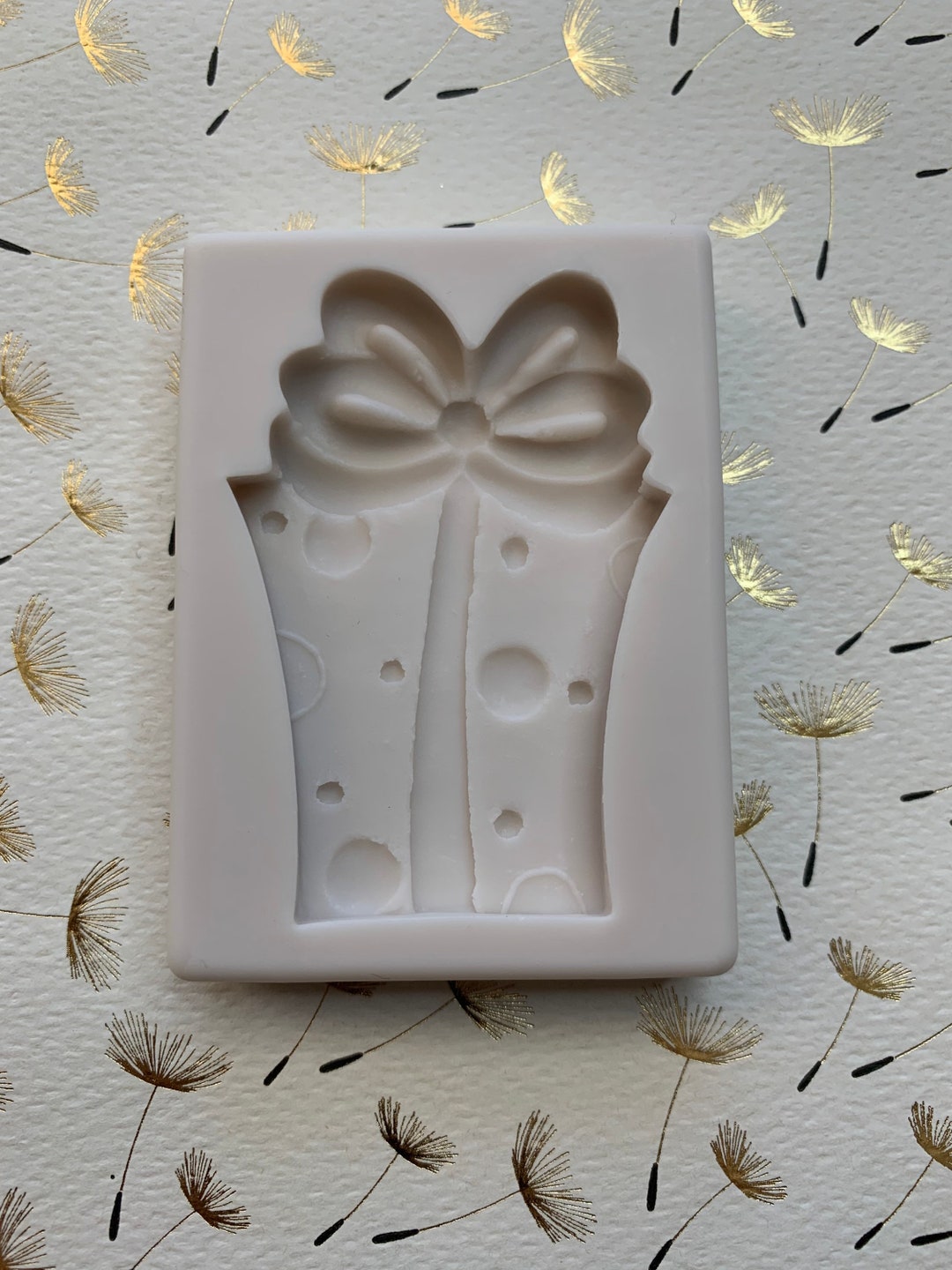 Gift Present Silicone Mold 3D 2.75”tall by 1.8”wide - Etsy