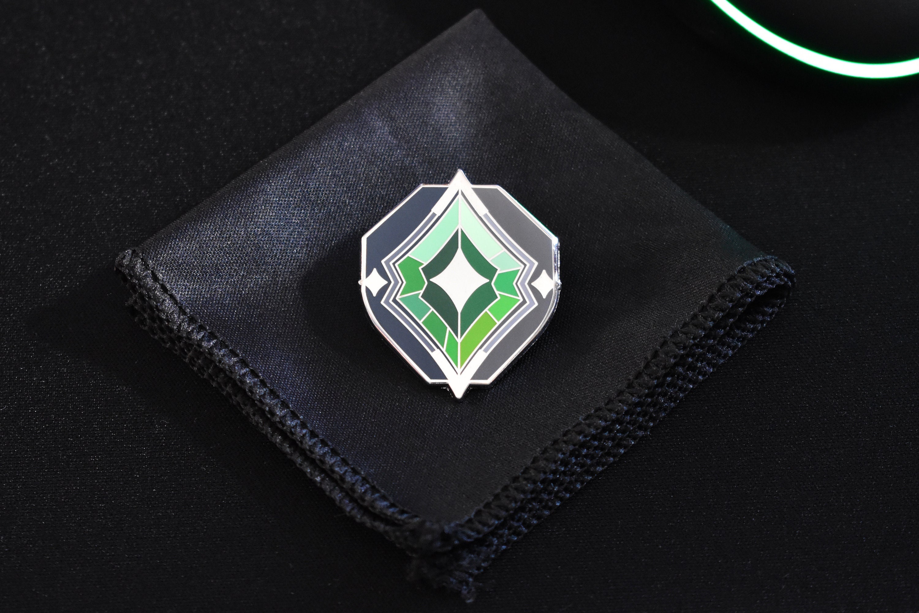 Ascendant Enamel Pin - Valorant - Etsy