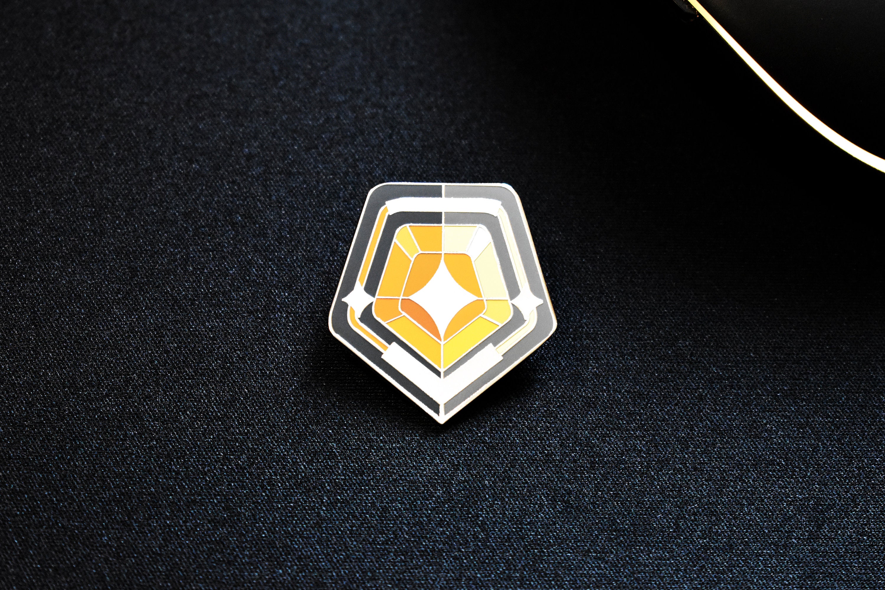 Gold Enamel Pin Valorant - Etsy