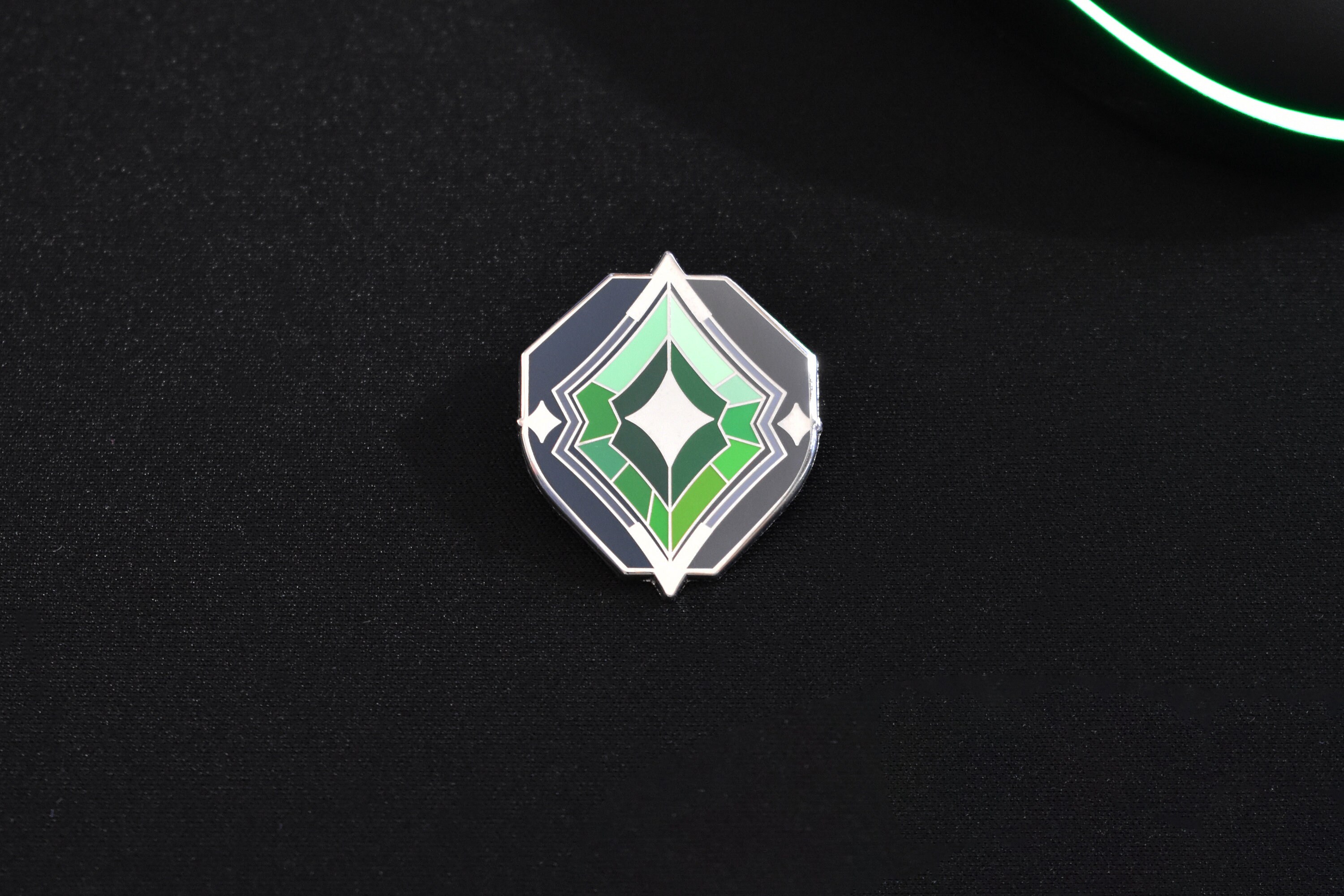 Ascendant Enamel Pin Valorant - Etsy