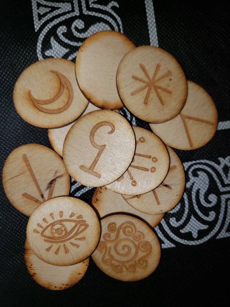 Rune Readings (collection of All Types) - Etsy