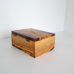 Discounted / Epoxy Resin Box / Olive Wood Epoxy Box / Jewelry Box - Etsy