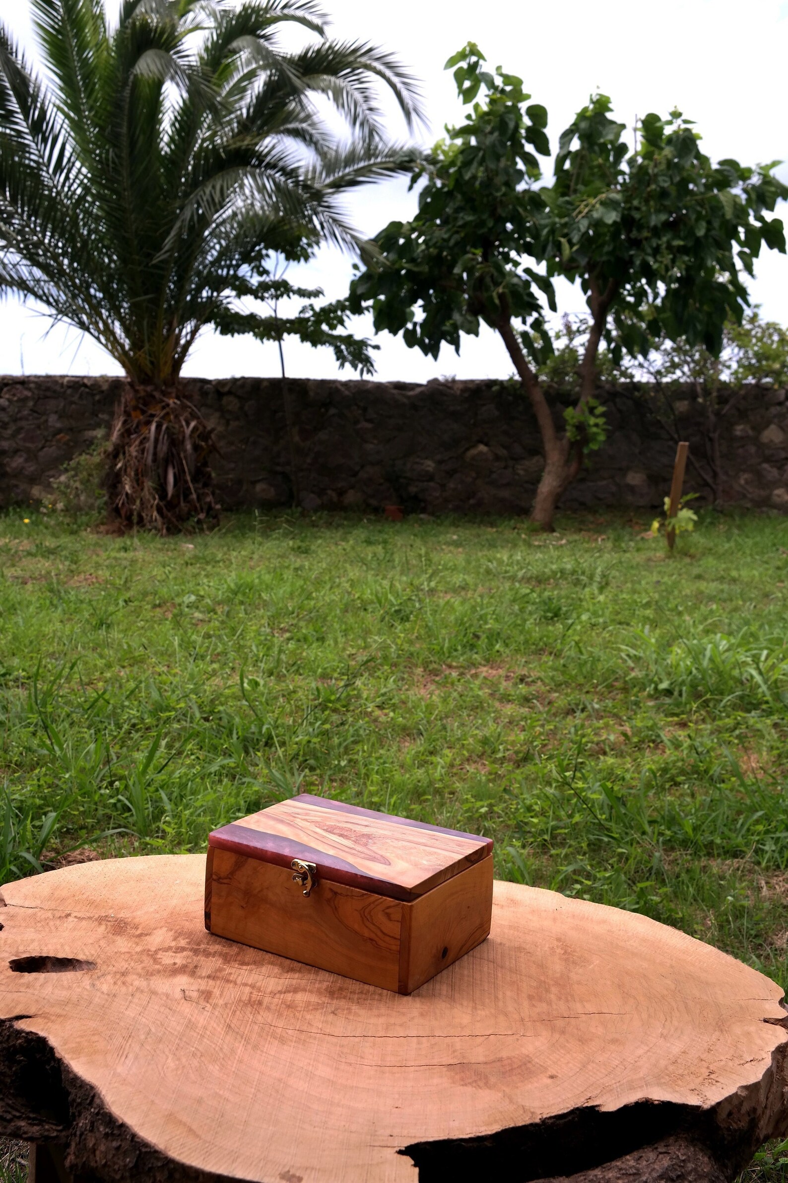 Discounted / Epoxy Resin Box / Olive Wood Epoxy Box / Jewelry Box - Etsy