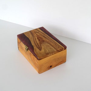 Discounted / Epoxy Resin Box / Olive Wood Epoxy Box / Jewelry Box - Etsy