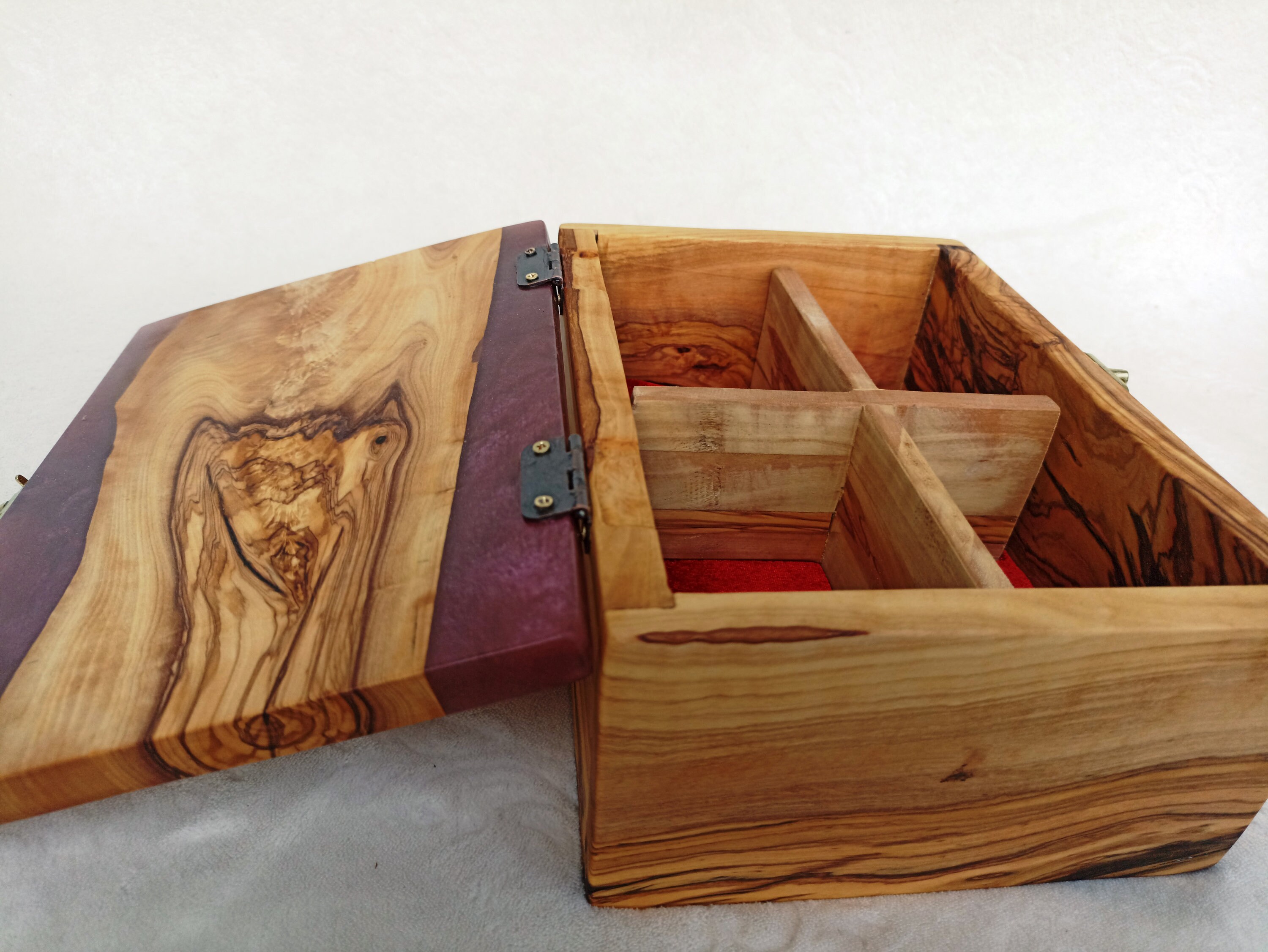 Discounted / Epoxy Resin Box / Olive Wood Epoxy Box / Jewelry Box - Etsy