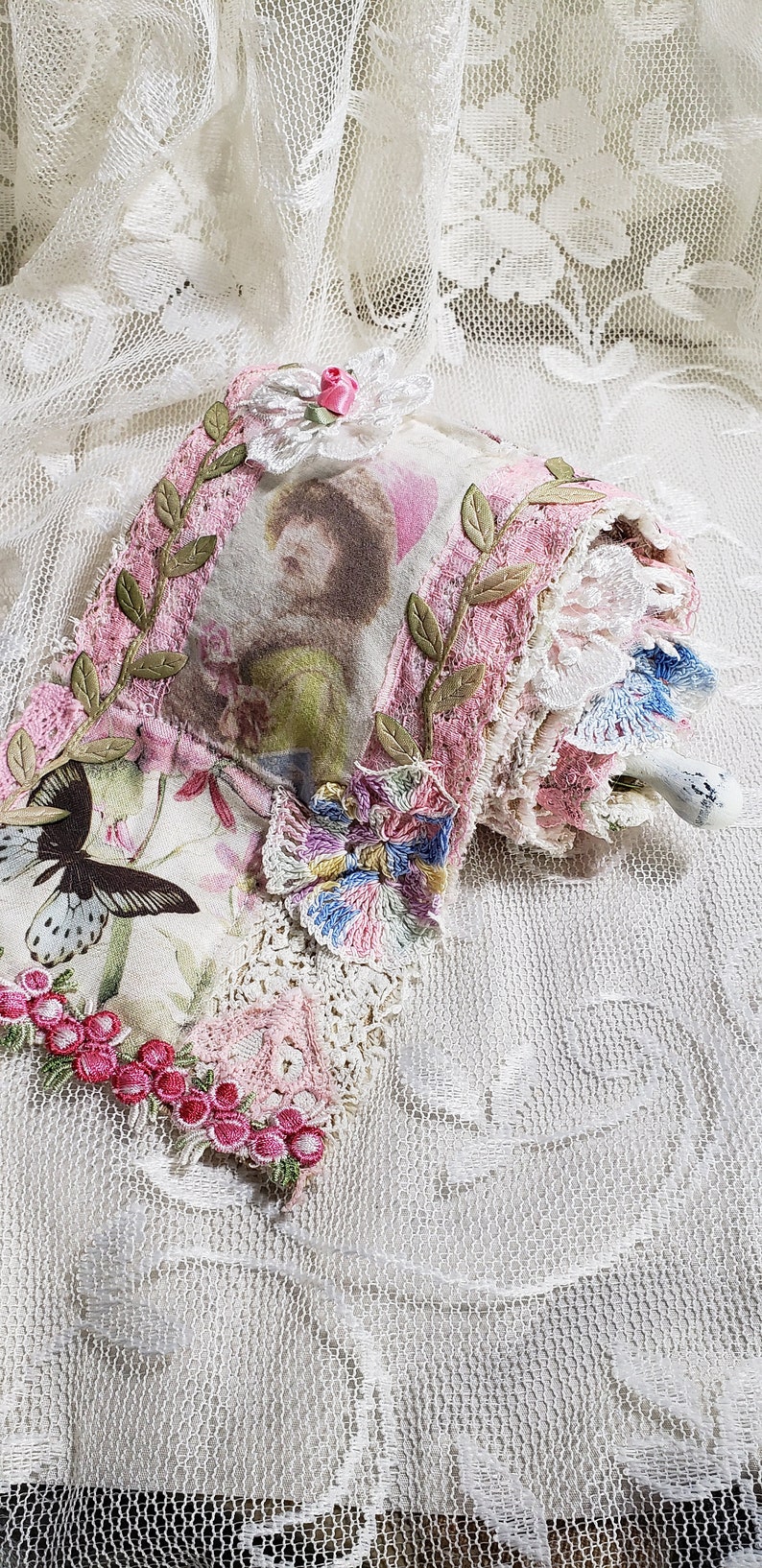 This is a Snippet Roll on a Mini Rolling Pin. Pink Snippet, Flowers and ...