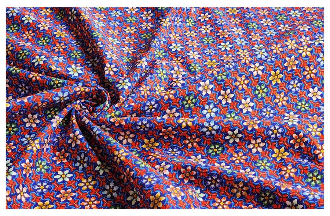 100% Cotton Fabric 20s | Korean Traditional Floral Lattice Pattern ...