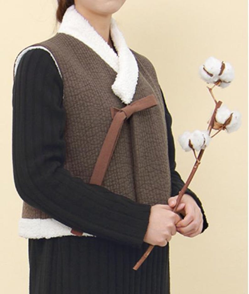 Women's Hanbok Vest Korean Pattern | Traditional Hanbok | Full-size ...