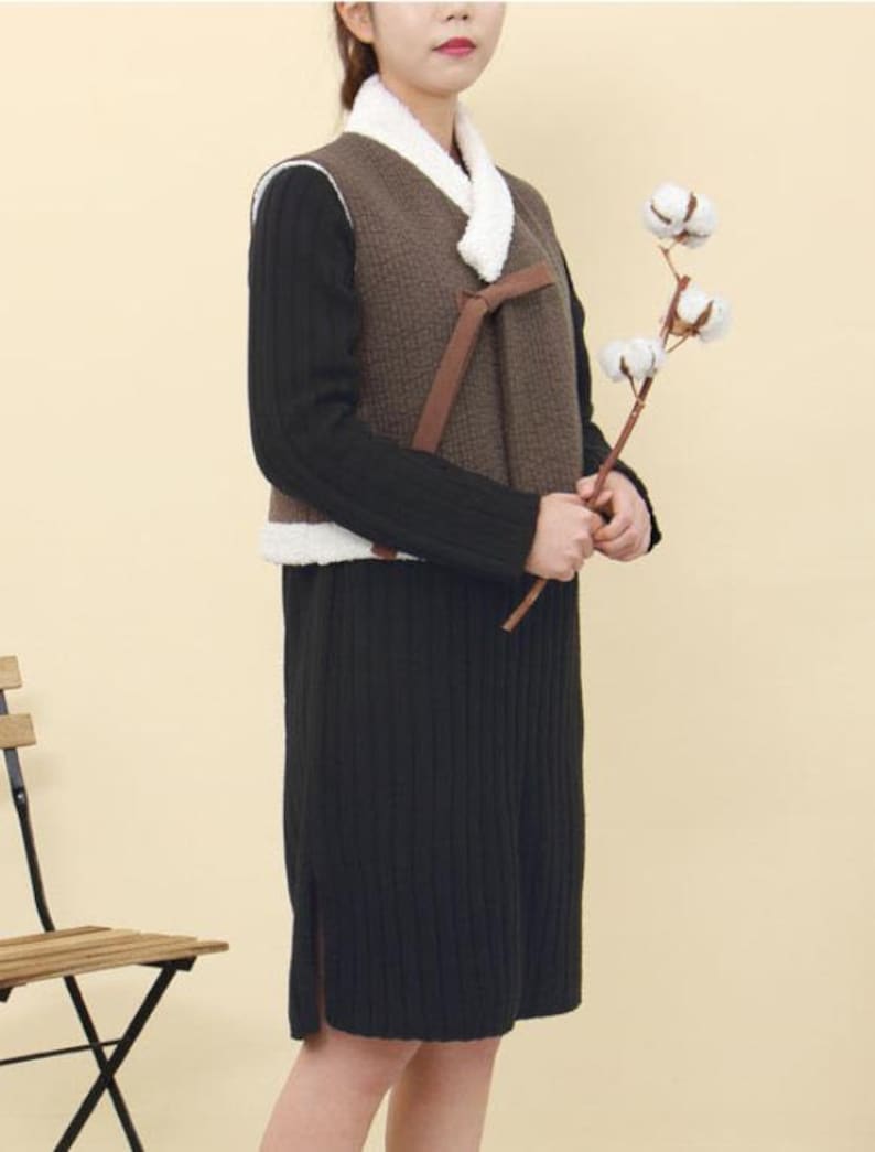 Women's Hanbok Vest Korean Pattern | Traditional Hanbok | Full-size ...