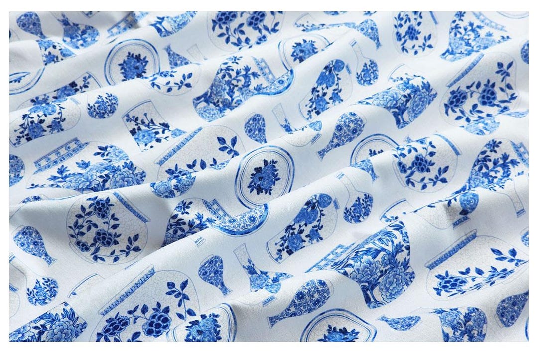 100% Cotton Fabric 20s | Korean Traditional Blue and White Porcelain ...