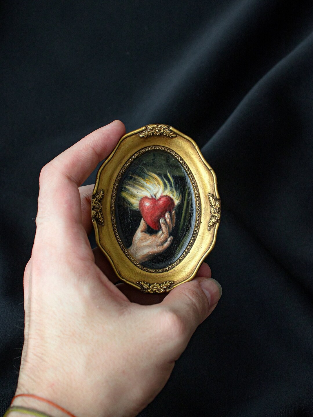 Small Heart Painting, Original Oil Painting on Unique Golden Frame ...