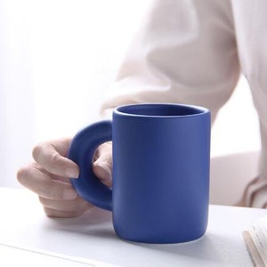 Minimalist Style Cream Chubby Handle Mug, Lovely and Creative Ceramic ...