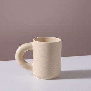 Minimalist Style Cream Chubby Handle Mug, Lovely and Creative Ceramic ...
