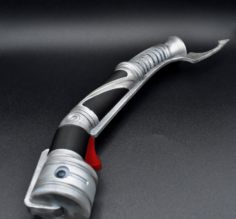 Star Wars Sith Lightsaber Hilt Replicas Darth Vader Lightsaber Hilt ...