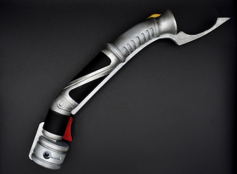 Star Wars Sith Lightsaber Hilt Replicas Darth Vader Lightsaber Hilt ...