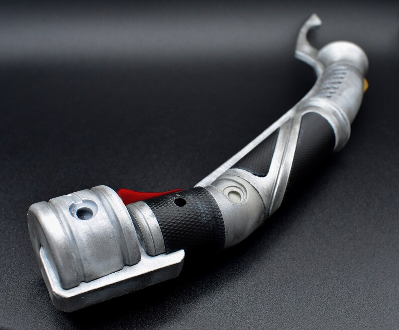 Star Wars Sith Lightsaber Hilt Replicas Darth Vader Lightsaber Hilt ...