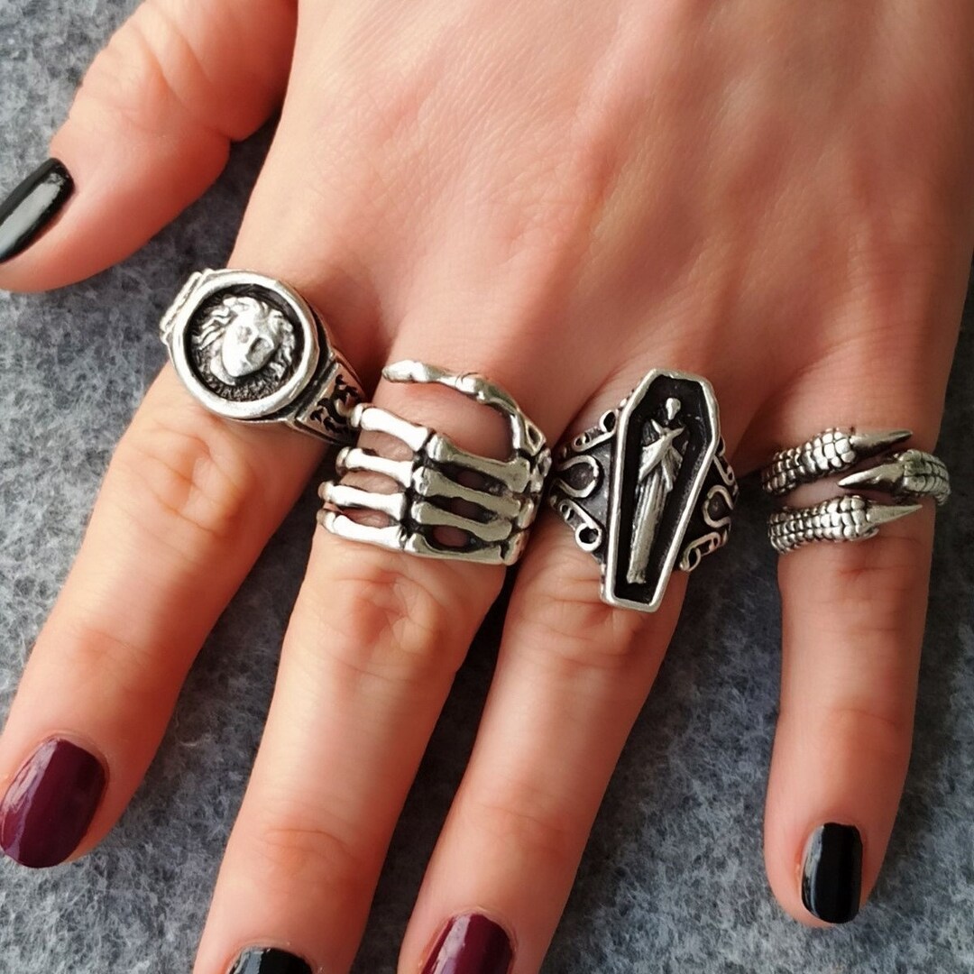 Medusa Skeleton Mummy Claw Silver Ring Set Silver Plated Adjustable ...