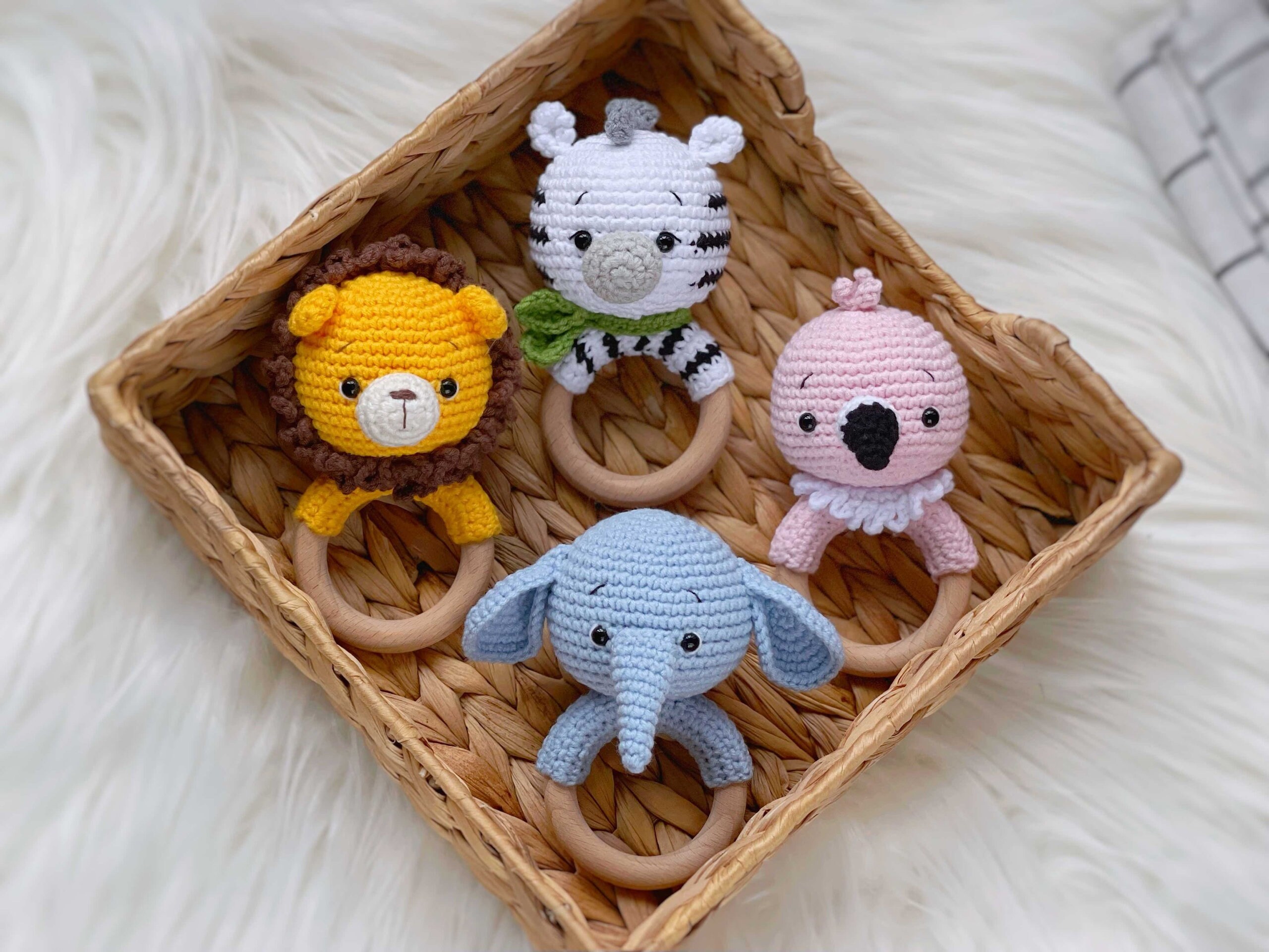 CROCHET PATTERN Lion Rattle PDF Lion Baby Rattle Crochet - Etsy