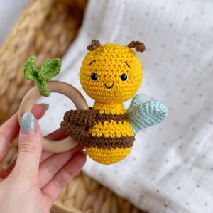 CROCHET PATTERN Bee Rattle Crochet Baby Rattle Bumblebee - Etsy