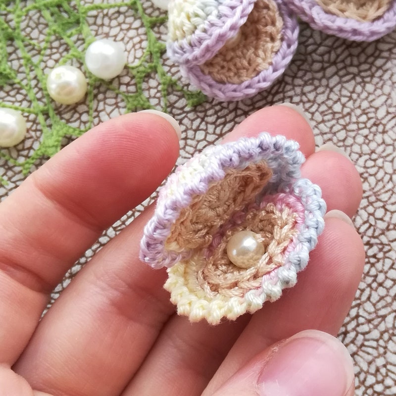 Crochet Pearl Clam Shell - Etsy