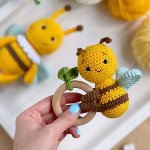 CROCHET PATTERN Bee Rattle, Crochet Baby Rattle Bumblebee, Crochet Toy ...