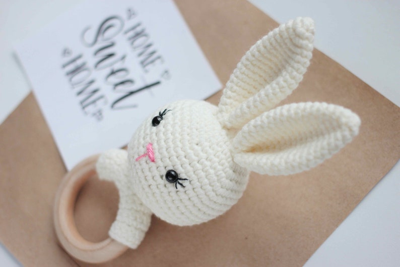 CROCHET PATTERN Bunny Baby Rattle, Easy Crochet Baby Rattle PDF, Bunny ...